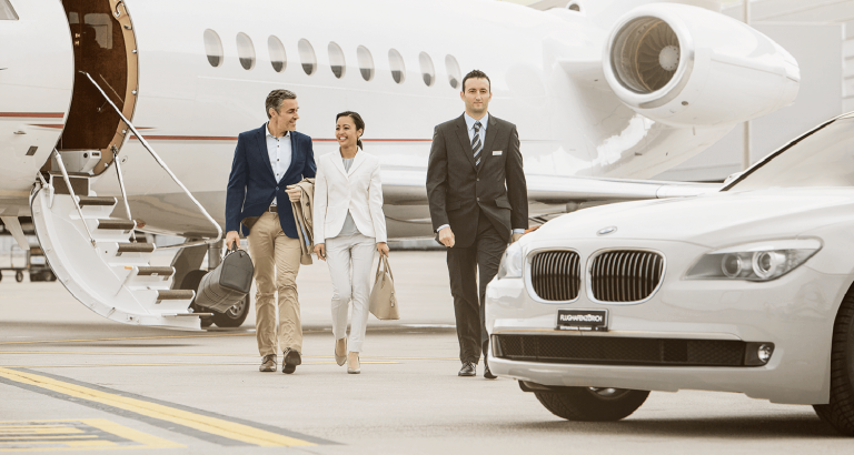 Vietnam Senior Aviation Services - Meet & Greet Services for VIP | A+